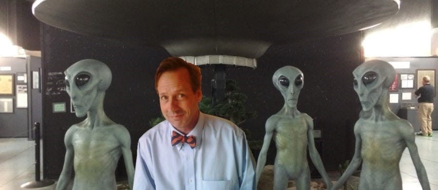 My Encounter With Aliens From the Planet Dork | by Rob Smith | Medium