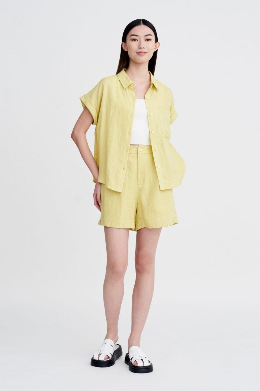 Comfortable, breathable and easy to wear linen shorts are a basic warm ...