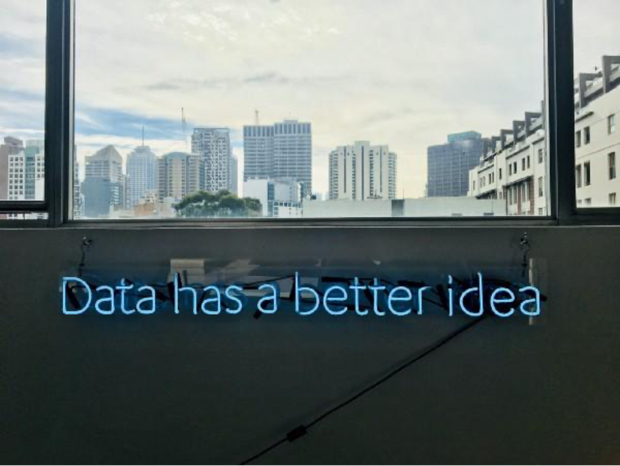 Democratizing Data Analytics. As the amount of data continues to grow ...