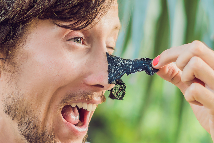 The Psychological Reasons Why Your Girlfriend Can’t Stop Popping Your ...