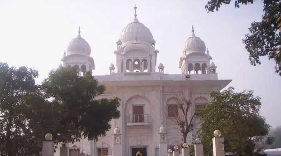 Mata Sundri Gurudwara Delhi. The Gurudwara Mata Sundri Ji is a… | by ...