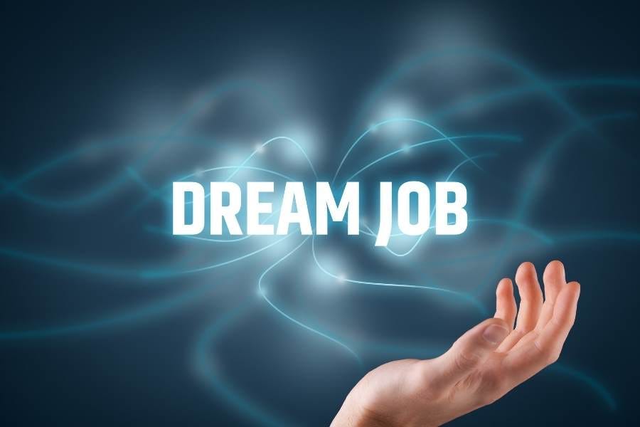 Attract Your Dream Career Positive | by Laiba Writes | Jun, 2025 | Medium