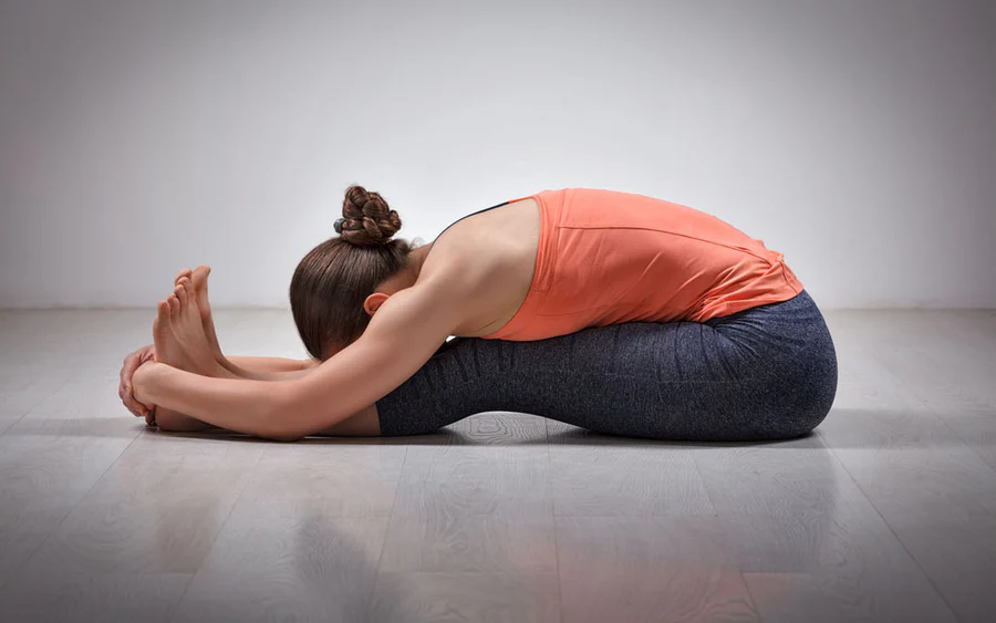 How to do Seated Forward Bend correctly for beginners? - Basaho - Medium