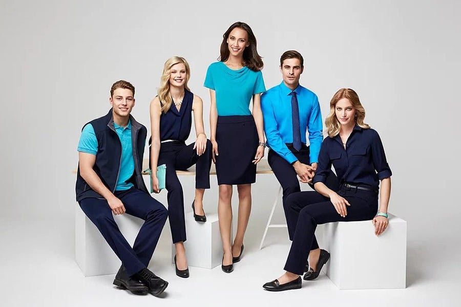 Corporate Cool: Dubai’s Approach to Professional Attire | by ...