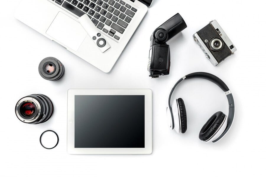 The Consumer Electronics Market Landscape: Opportunities & Challenges ...