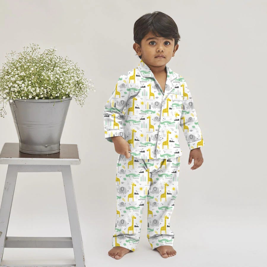 Giraffe Cotton Notched Pyjama Set - Harsh Agarwal - Medium