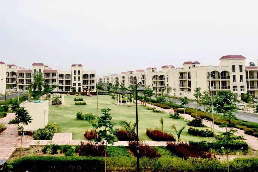 3 & 4 BHK Apartments at DLF Valley Panchkula | by DLF Valley | Jun ...