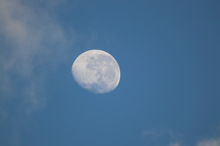 How Does the Appearance of a Full Moon Affect Your Energy and Mood ...