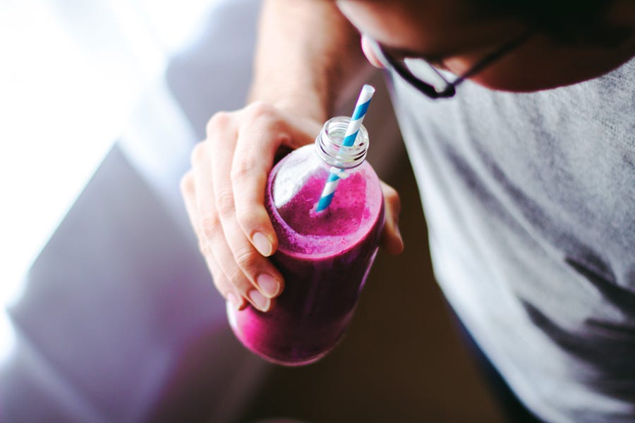 SUPER UPLIFTING SMOOTHIES THAT CAN KEEP YOU HAPPY + HEALTHY! (Refined ...