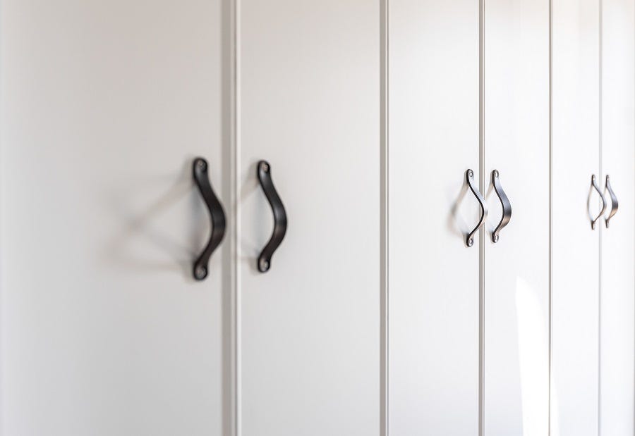 8 Sliding Wardrobe Door Handles for Your Small Apartment | Medium