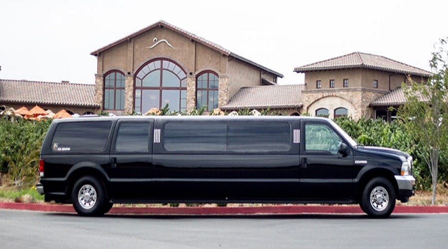 How you can Pick the Correct Sunset limo Car Services for Your Upcoming ...