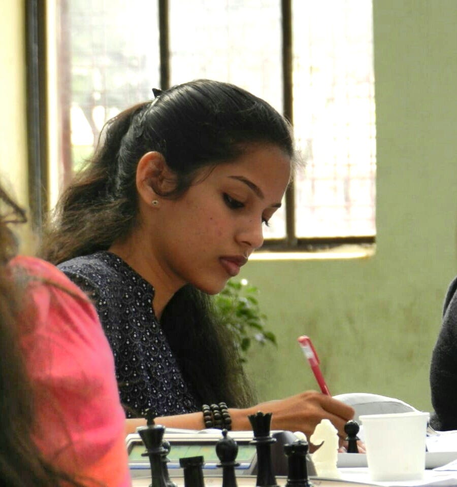 “Checkmating the Chess Ignorance”: An Interview with Shruti Gurav | by Yash Hiray | Medium