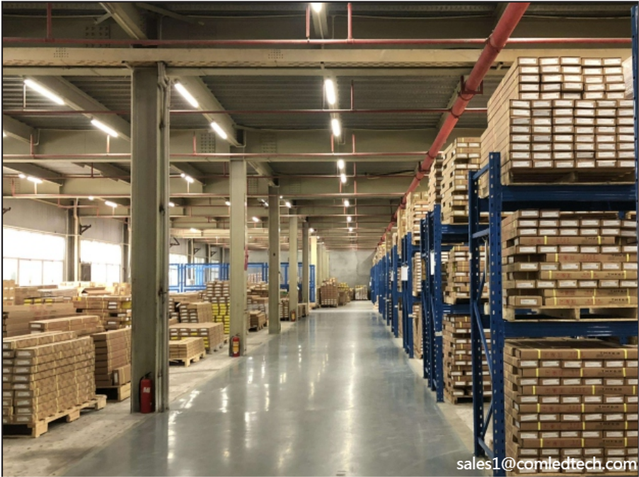 Efficient LED Tube Light Fitting in a warehouse - COMLED Felix - Medium