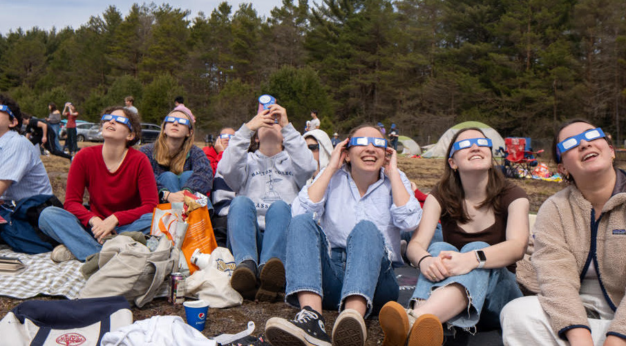 Hamilton community watches the solar eclipse | by The Spectator | The ...