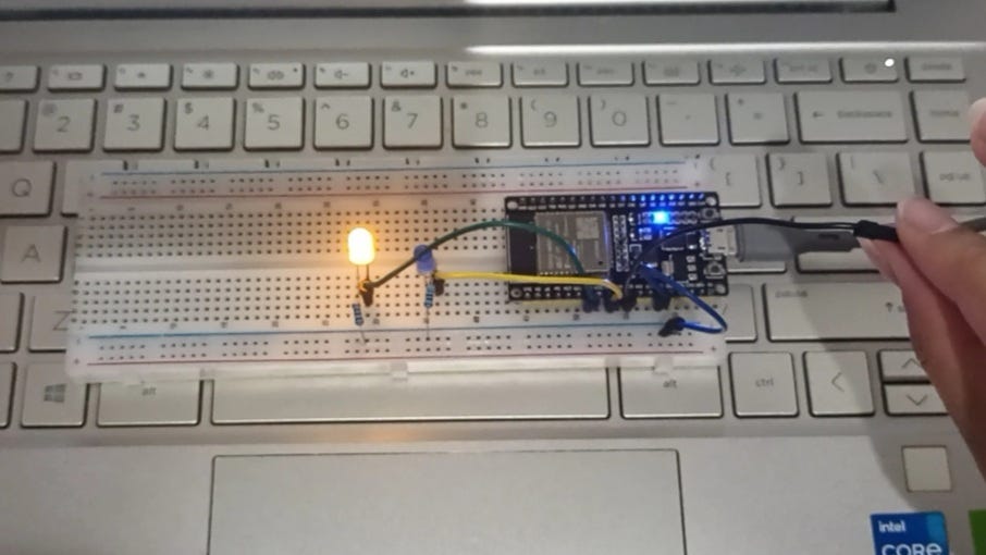 Esp32project 4 Touch Sensor Hai Hai Semuanya Pada Proyek Keempat… By Srilaksmiip Medium