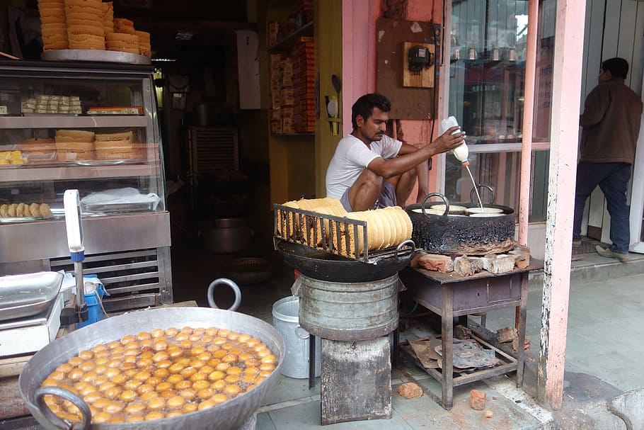 The magic of a roadside idli shop | by Michael Ranjitsingh | Bootcamp ...