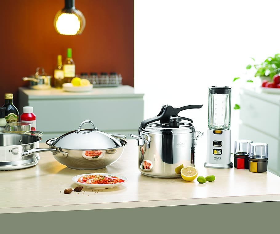 Indispensable Technological Tools for Making Great Meals in the Kitchen ...