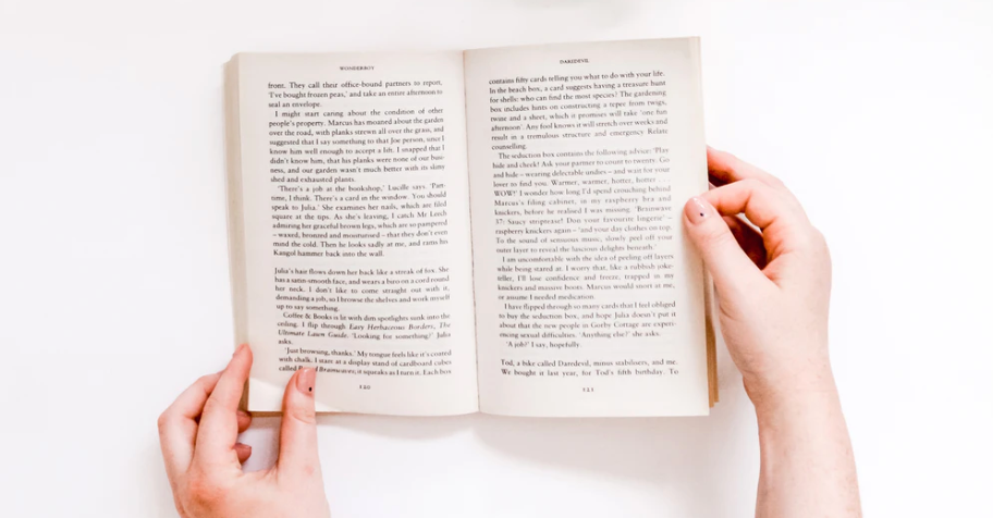 Creating a Reusable Pagination Component in Vue | by Mateusz Rybczonek ...