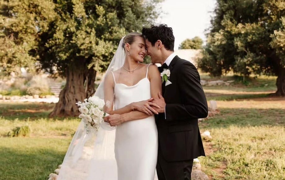 How Do You Have a Simple But Beautiful Wedding? | by hawks | Medium