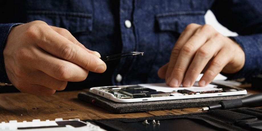 Embrace Summer with Confidence: Trust Fones Gone Wild for Your Water-Damaged iPhone Repair | by ...