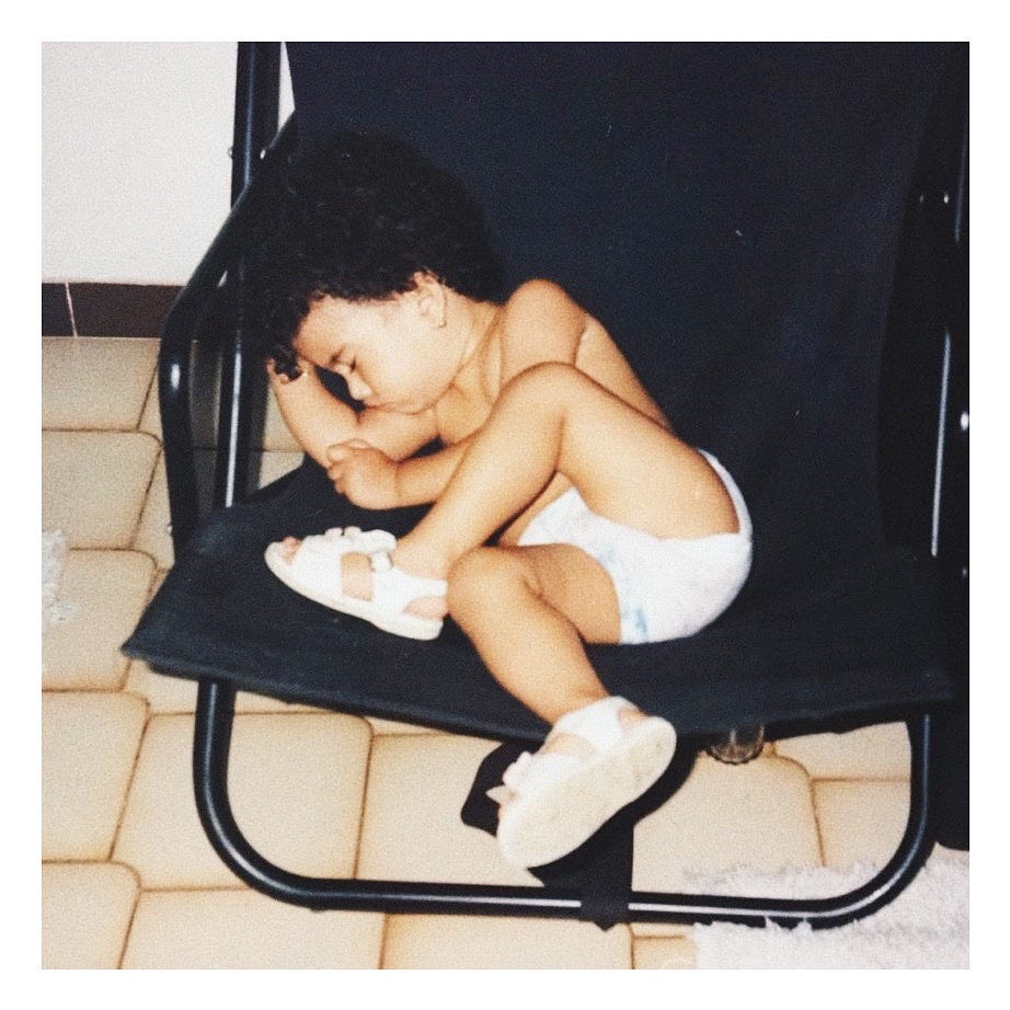 Essa foto é resistência. Essa foto, entende, não é só questão de… | by Monalisa Marques | Medium