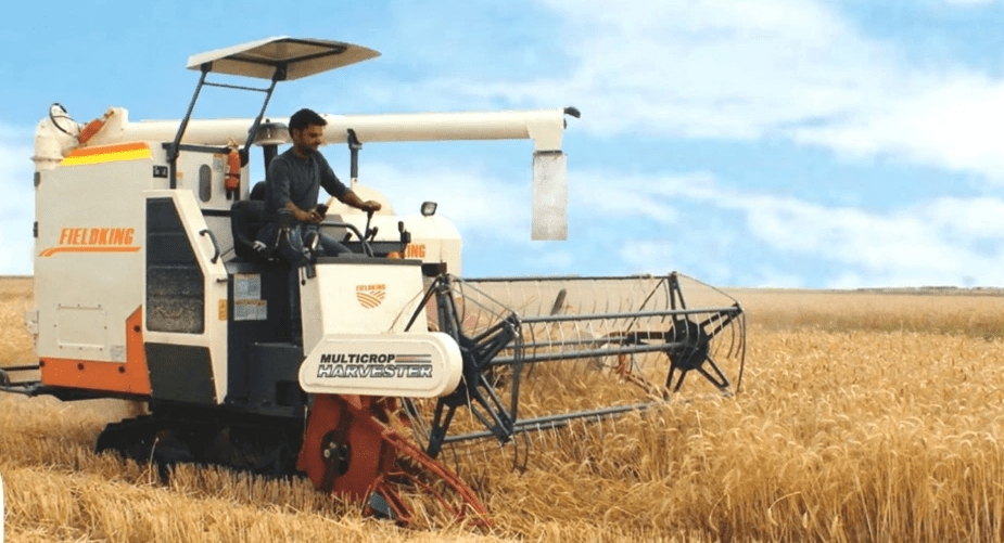 Combine Harvester — Advantages of a Combine Harvester | by Shivam Gupta ...