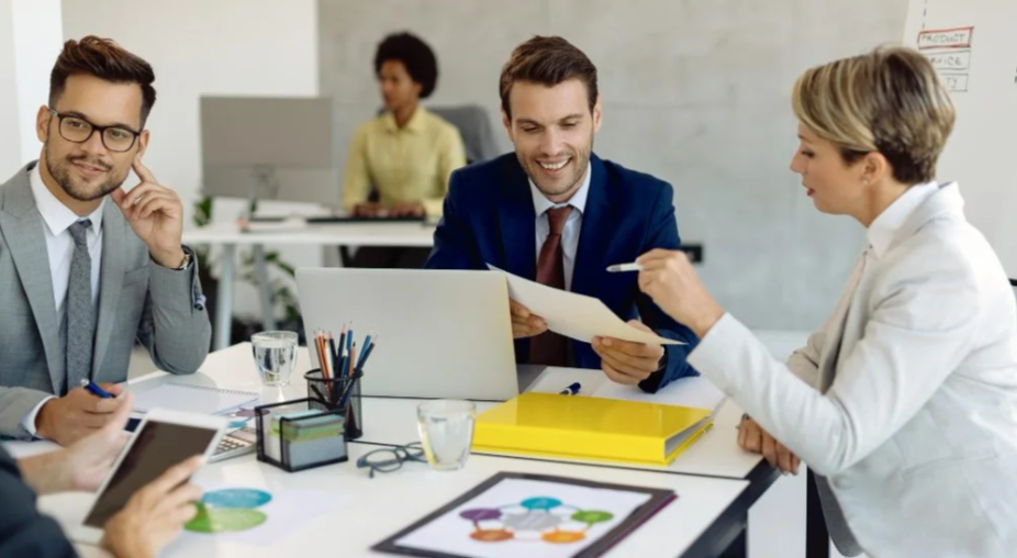 Navigating the Financial Landscape with Professional Accounting ...