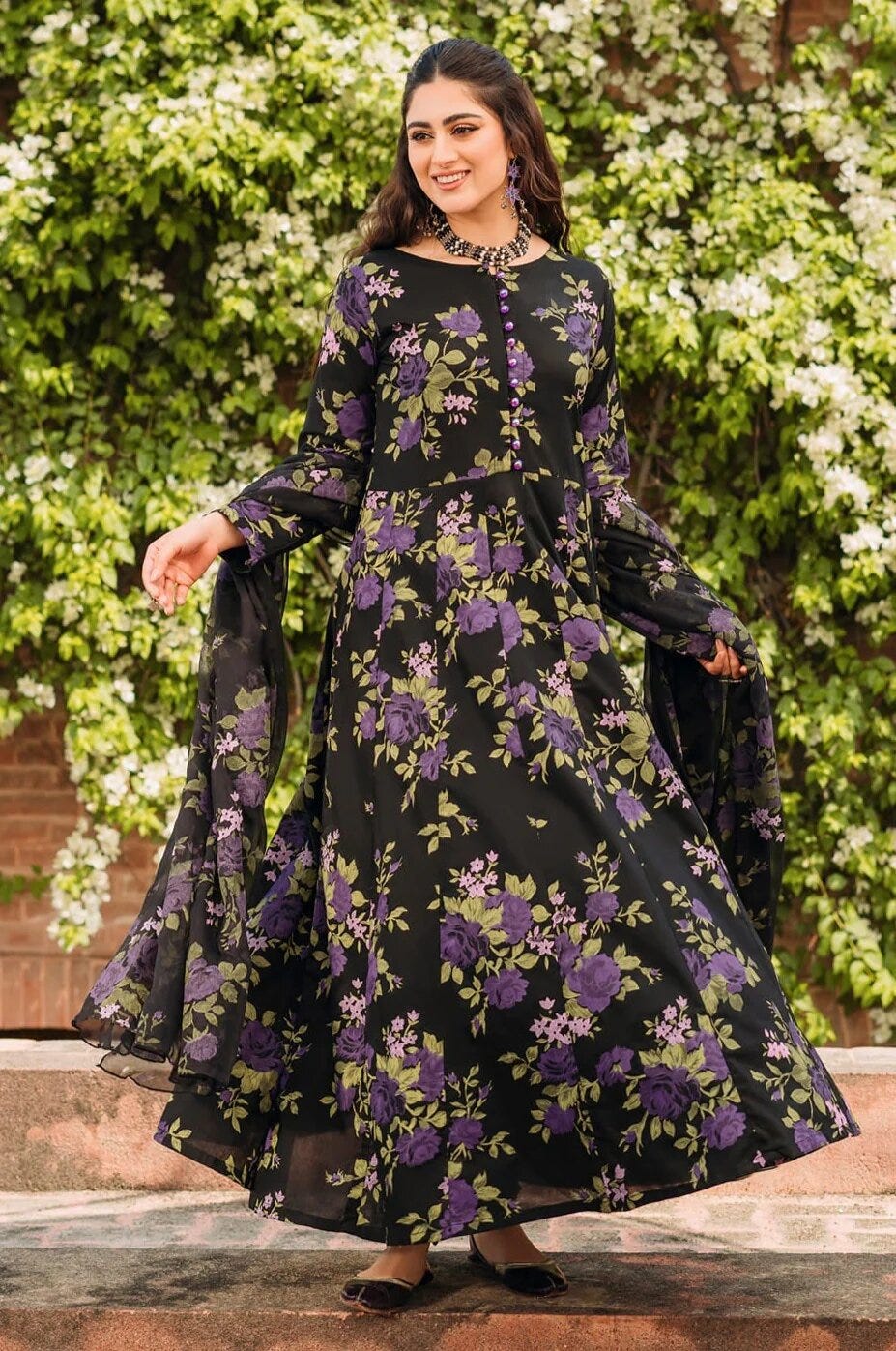 “The Ultimate Guide to Timeless Fashion: Mastering Your Clothing and ...