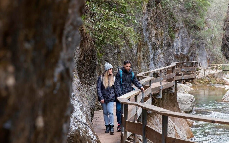 What Are The Benefits Of Taking Bermuda Crystal Cave Tour With Experts ...