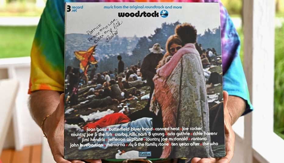 Meet the Iconic Couple from the Woodstock Album Co — Tymoff | by Quirky ...