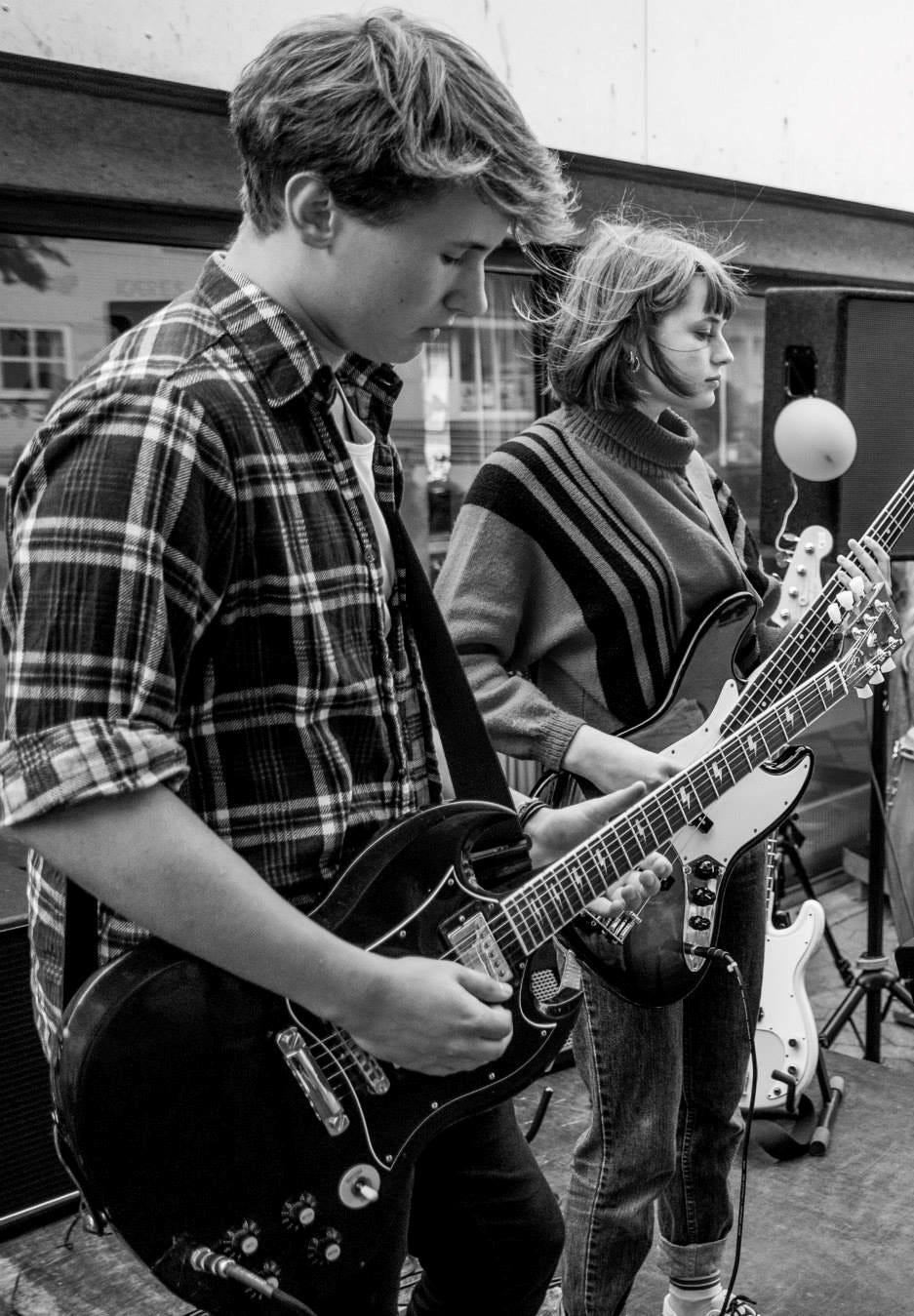 David og musikken. Man kan vist roligt sige at 18-årige… | by Nikoline ...