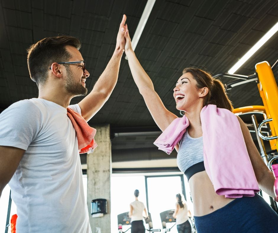 TRAINING ALONE VS WITH A GYM BUDDY | by Jason Jaquays-Tarbox | Medium