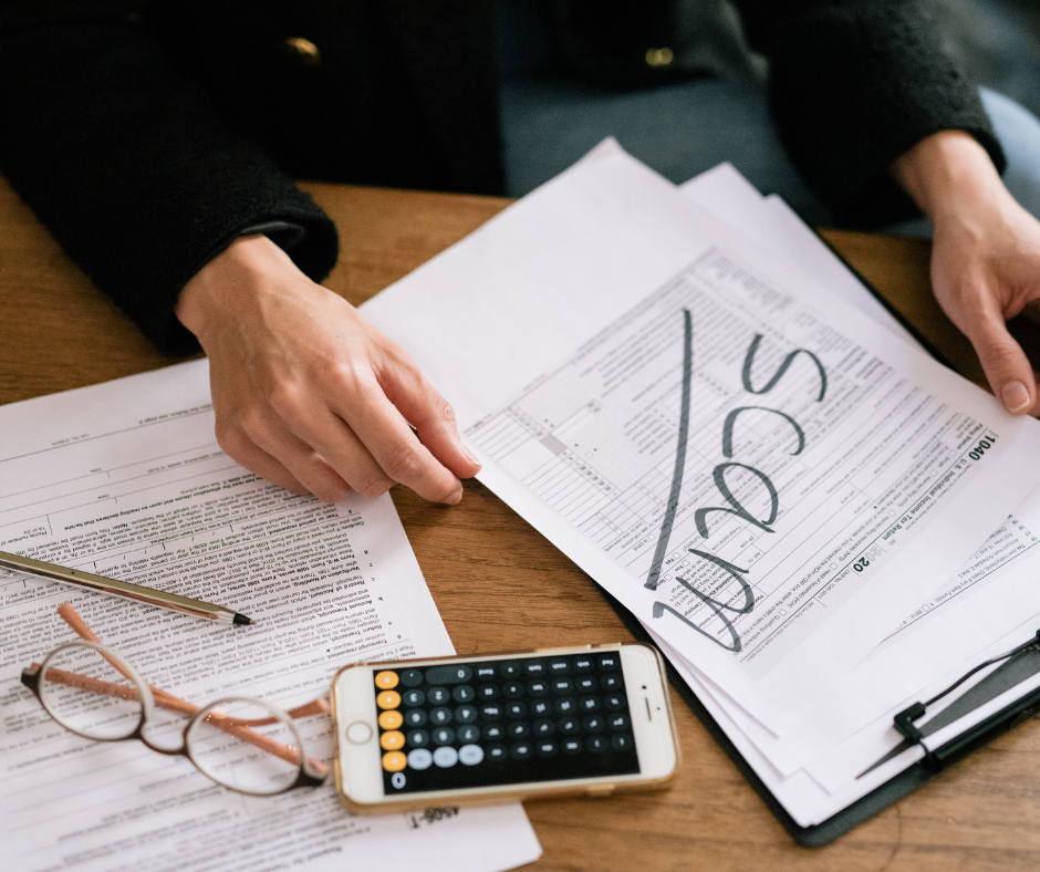 How to protect yourself from financial fraud | by Finance Guru | Medium
