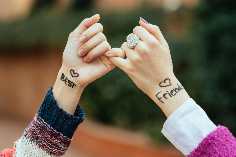 Are Introverts Possessive of Their Friends? | by Jocelyn Soriano | *The ...