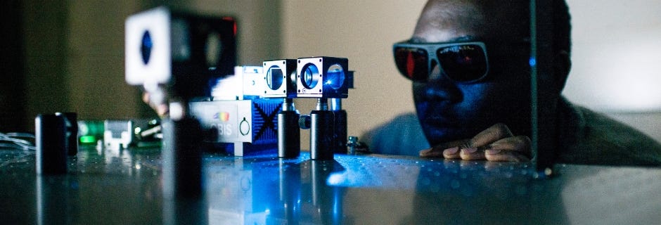Scientific MIRACLE: lasers and augmented reality for better bone ...