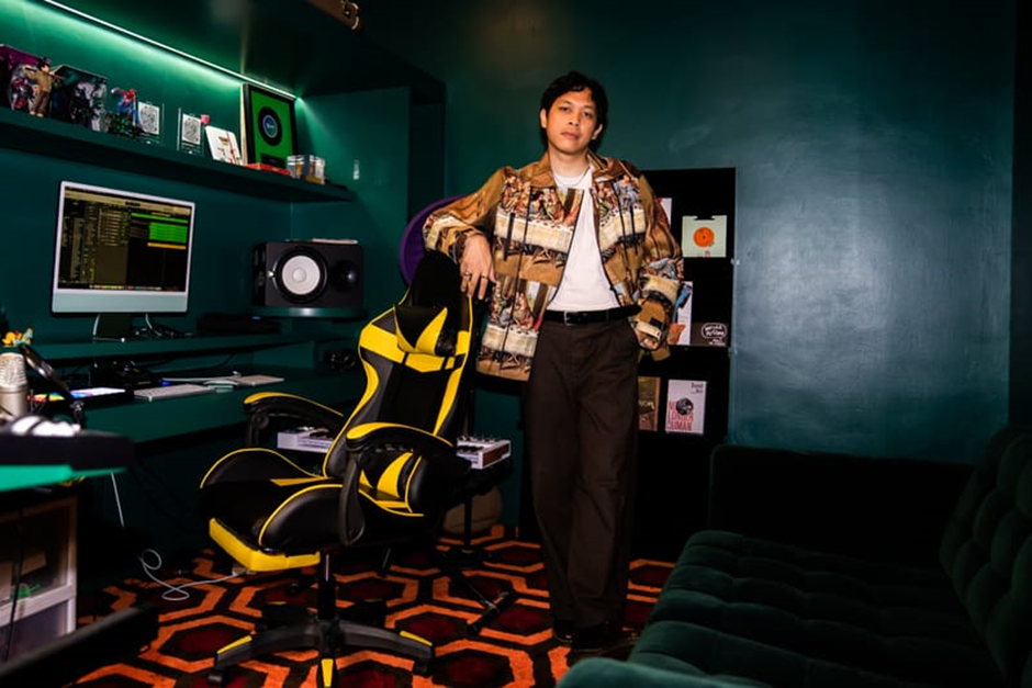 Baskara: From .Feast to Hindia, How He Navigates Multiple Music ...