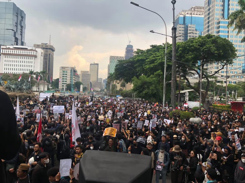 Looking Inward and Forward: How Indonesia Is on Track to Implode from ...