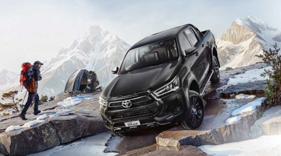 Toyota Hilux Black Edition 2025: The ultimate pickup that combines ...