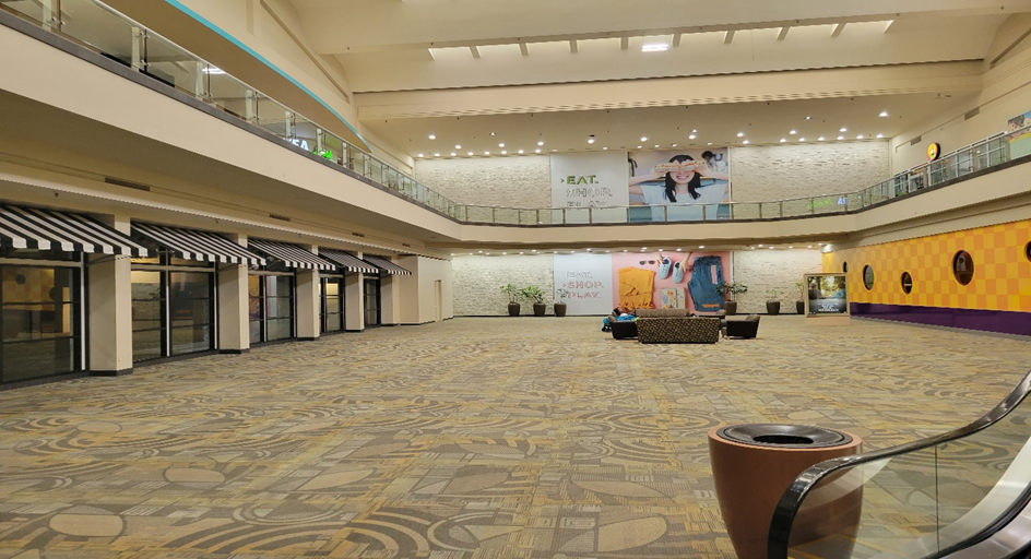 If A Retail Giant Falls, Does It Make a Sound? | by Alex Chrisman ...