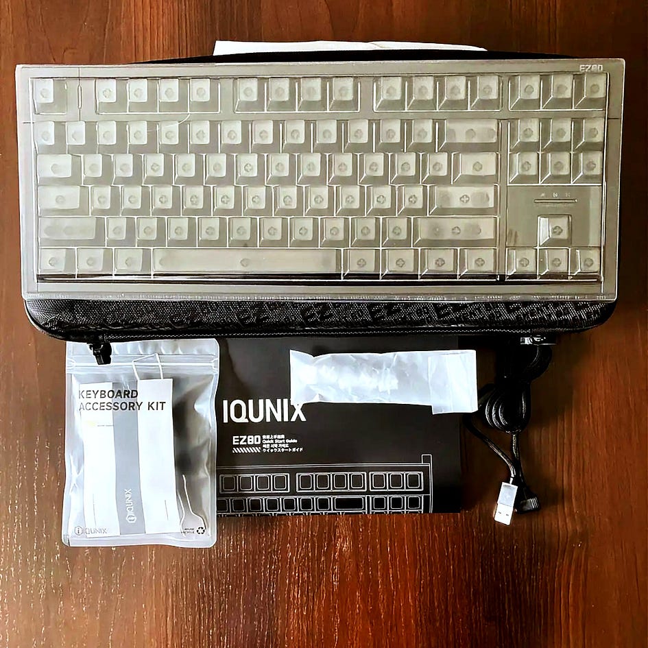 Iqunix EZ80 - Airman - Periview