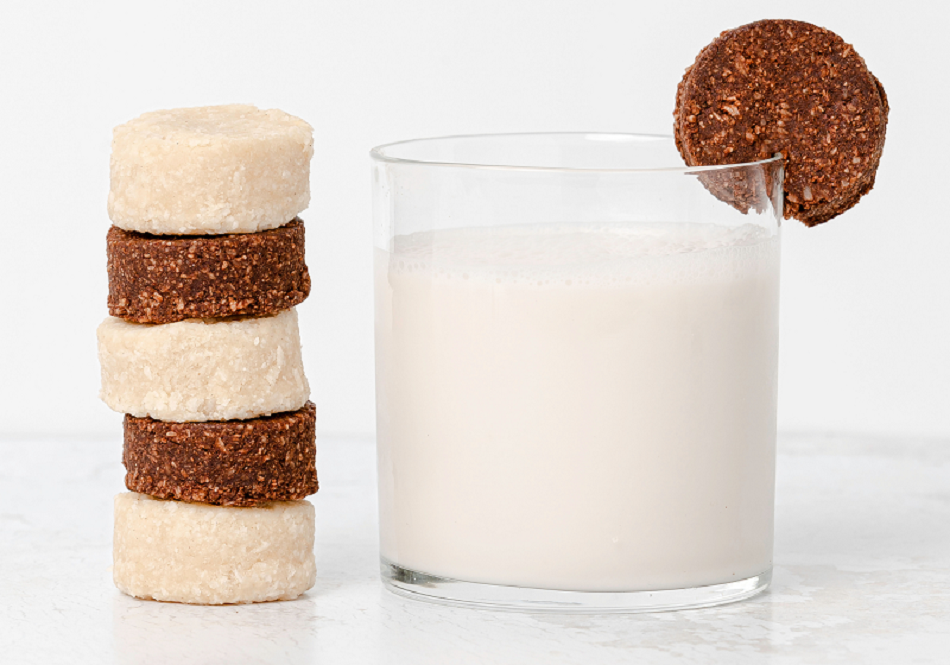 Family Snacking 101: Is a Cookie a Good Snack? | by Emmy's Organics ...