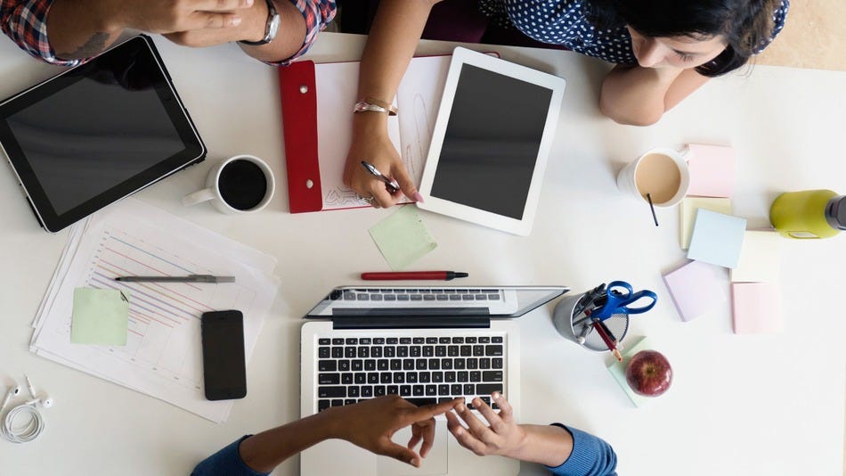 Mobile App Design Fundamentals: User Experience vs. User Interface | by ClrMobile | Medium