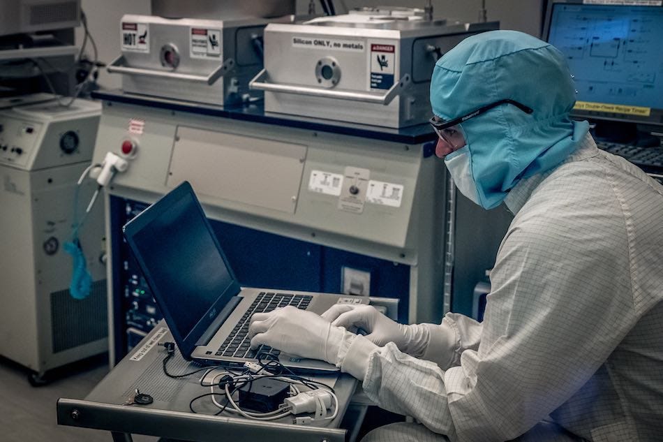 A Closer Look at Optics. By Alex Chay | by Wisconsin Engineer Magazine ...