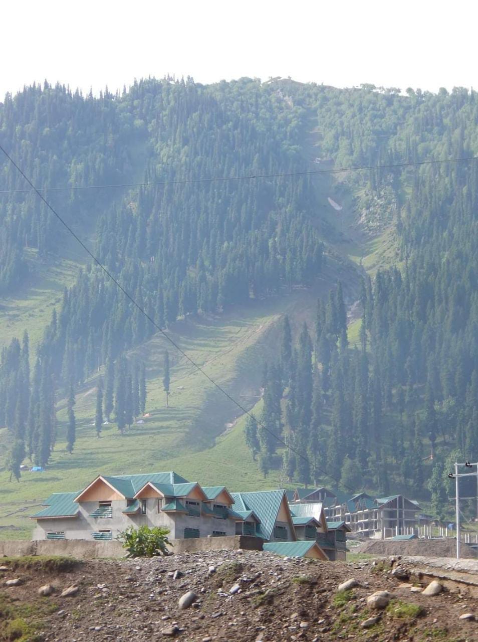 Sonmarg: Must Visit Place. Sonmarg, meaning “meadow of gold”, is a ...