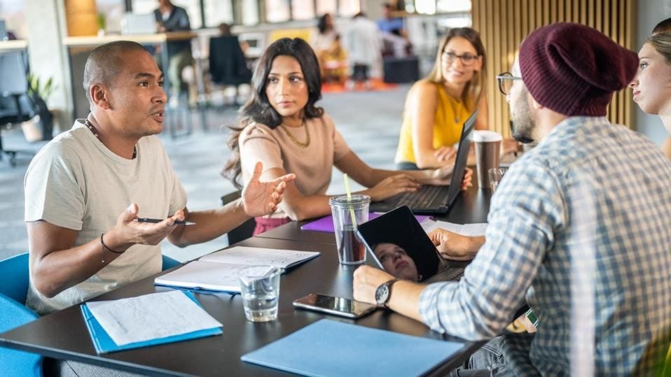 20 Business Leaders Share Valuable Lessons Learned From Employees | by Zain Jaffer | Medium