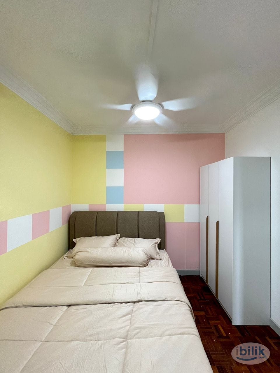 Middle Room at Kenanga Point, Pudu KL Walking Distance to LRT Pudu Hang ...