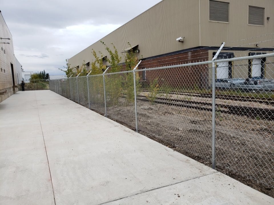 Safeguarding Your Space: A Comprehensive Guide to Industrial Fence ...