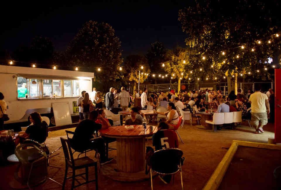 Best Food San Antonio: Late Night Restaurants Open Late | Medium