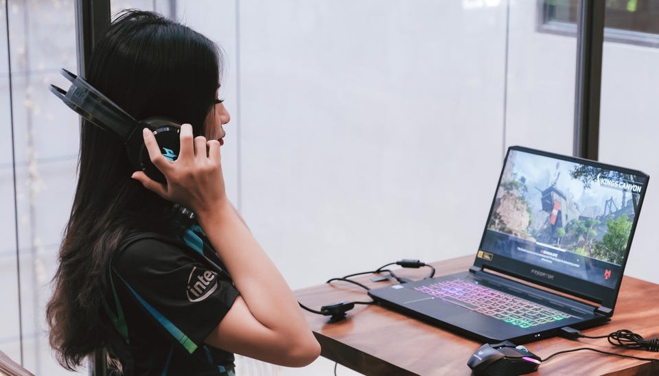 How To Create A Gaming Youtube Channel | by Spingaming | Medium