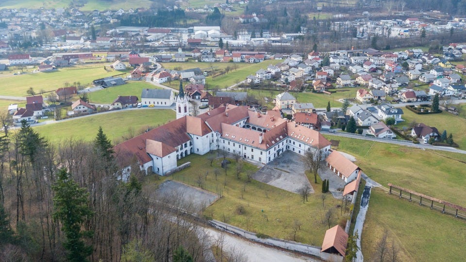 Il monastero di Mekinje, affascinante gioiello della Slovenia centrale ...
